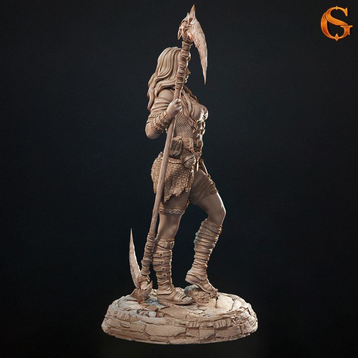 3D Printable Decapatrix Unmasked, Female Human Executioner (High Detailed) - 32,75 and 145mm by ...